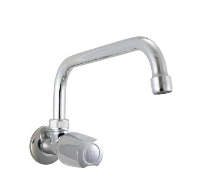 Llave de lavadero a la pared